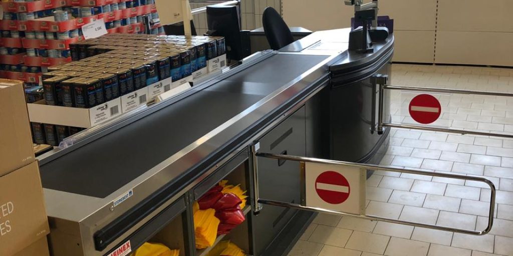 Local Market - chain of low price stores
